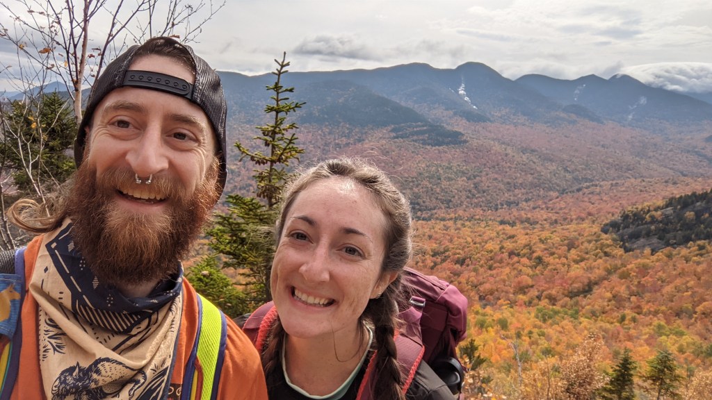 About Us – Guide ADK